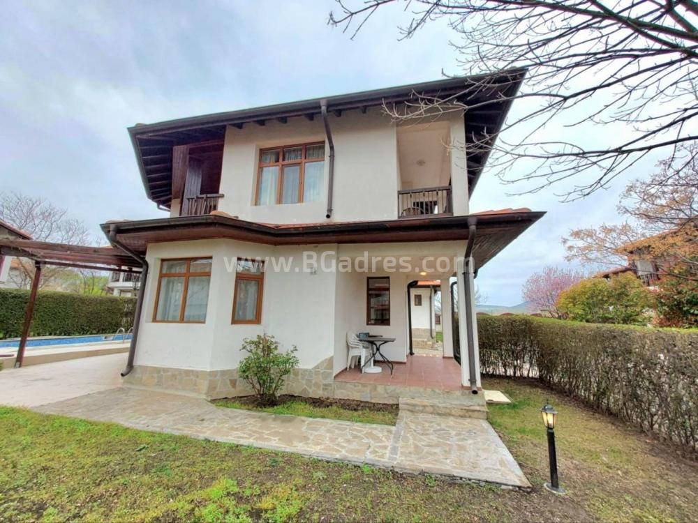 Къща с басейн в охраняем СПА комплекс на морето I №3484