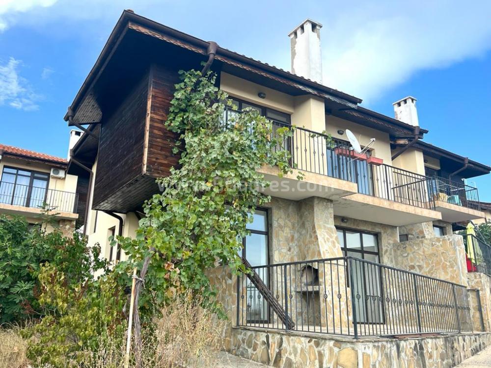 House in Kosharitsa, complex without maintenance fee І No. 2713