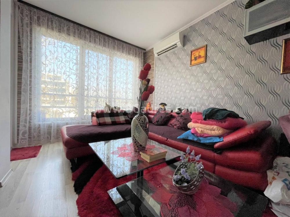 Buy one-bedroom apartment in VIP Classic complex | №2362